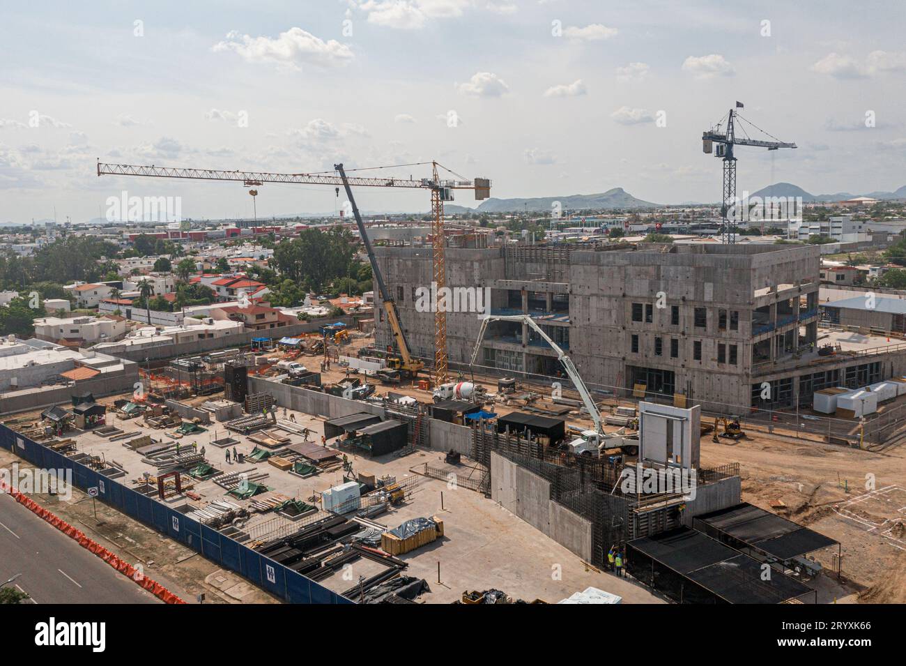 Aerial view of the new US consulate under construction in Hermosillo ...