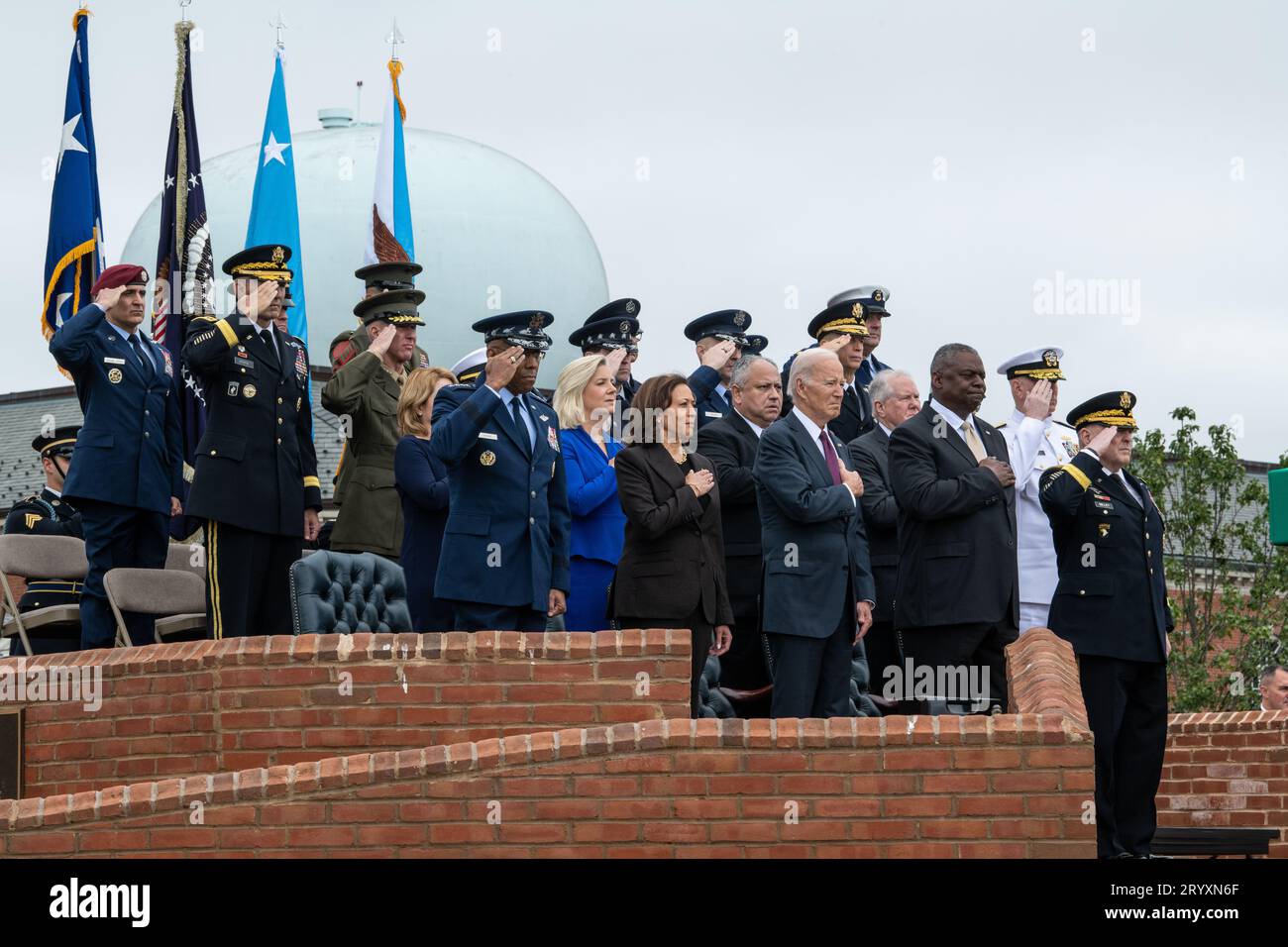 Military farewell ceremony hi-res stock photography and images - Alamy