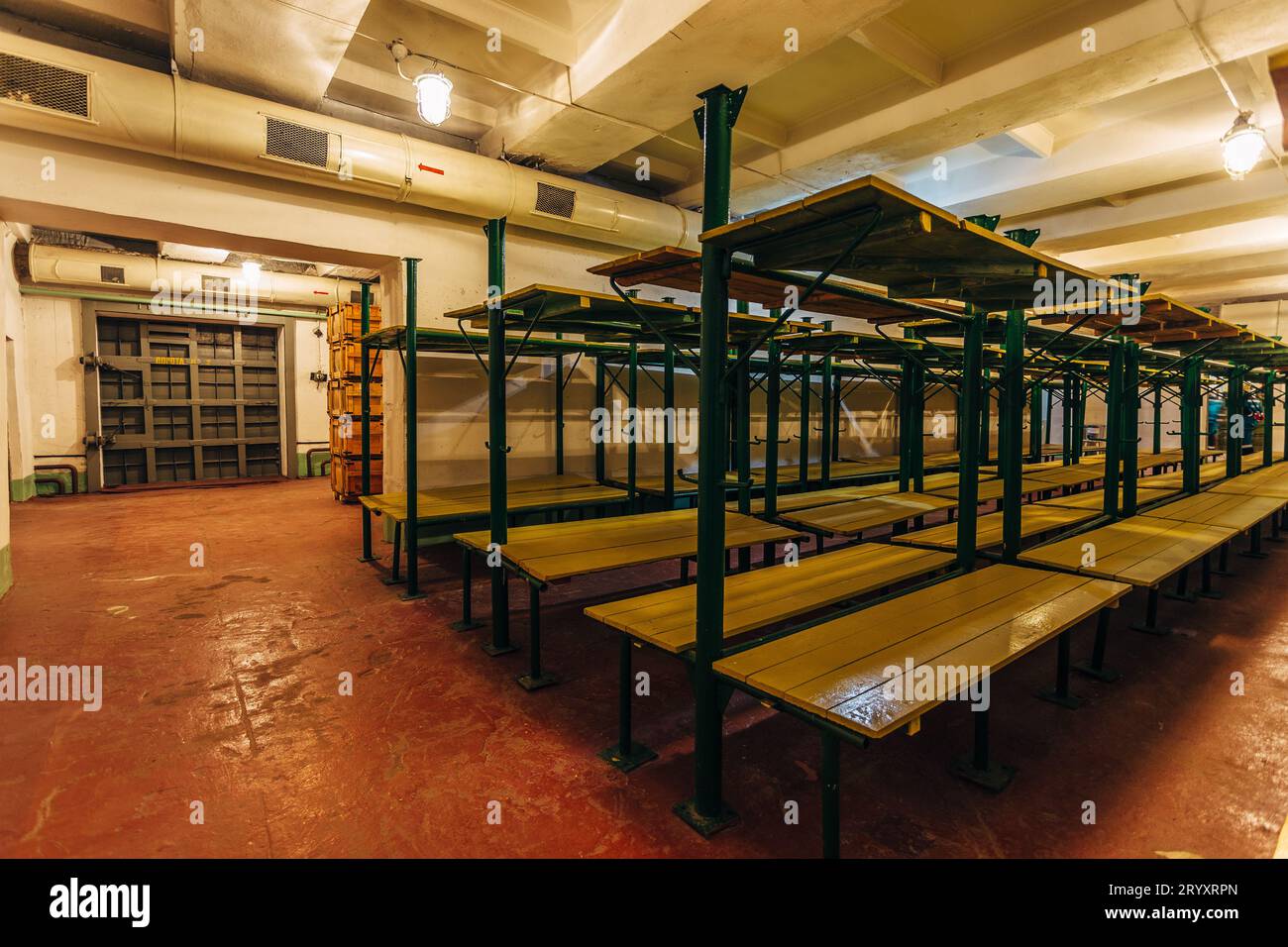 Room for refugees with double-decker beds in a bomb shelter Stock Photo ...