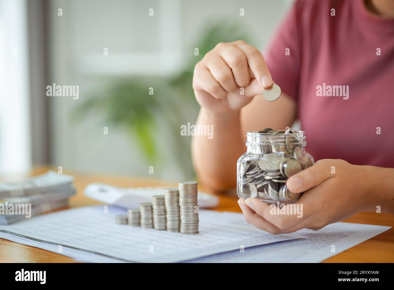 Hand giving donate hi-res stock photography and images - Alamy