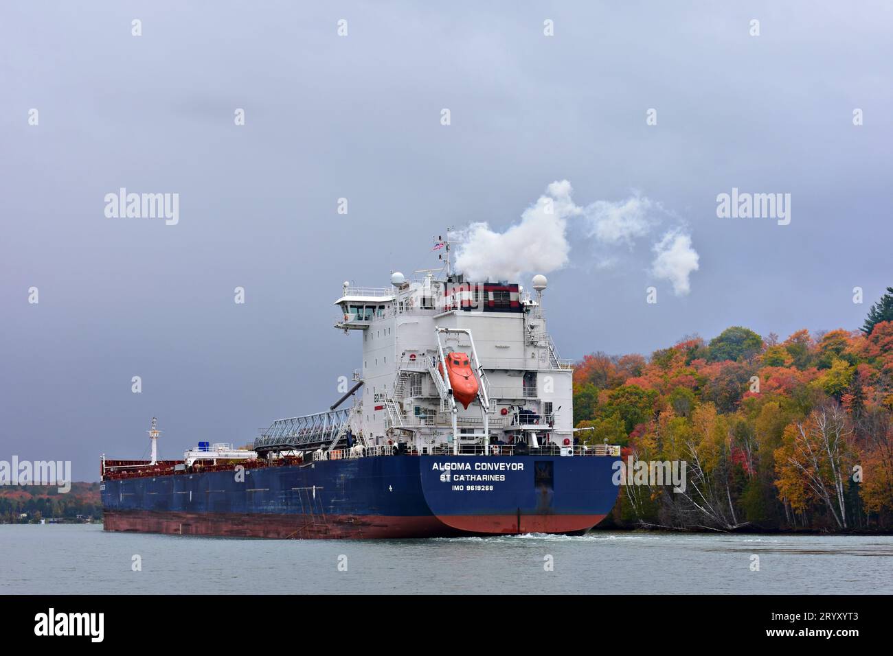 Portage canal hi-res stock photography and images - Alamy