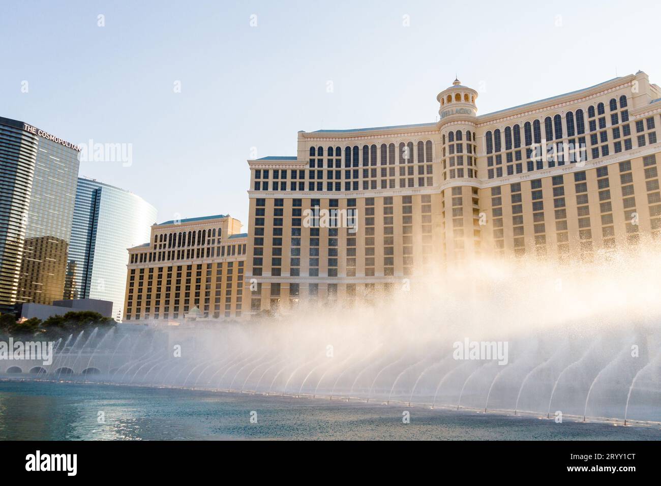 Modern hotel structure hi-res stock photography and images - Alamy