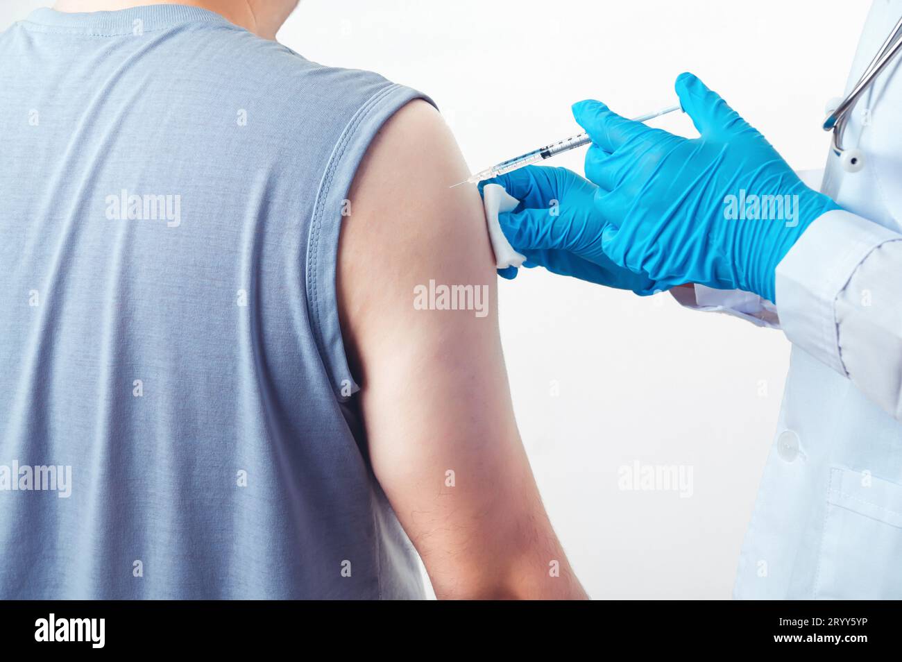 General practitioner vaccinating injection immunity Covid-19 vaccine ...