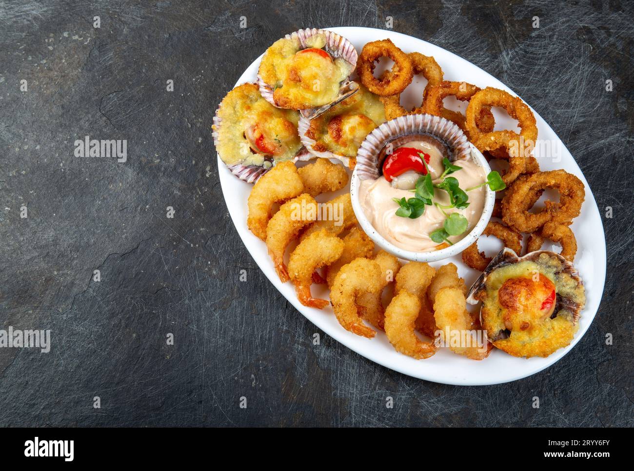 PERUVIAN FOOD. Piqueo caliente. Hot seafood platter fried shrimps ...