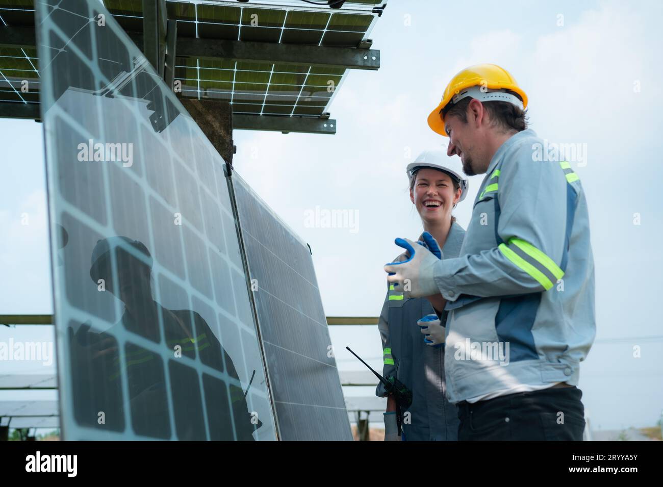 Solar team hi-res stock photography and images - Alamy