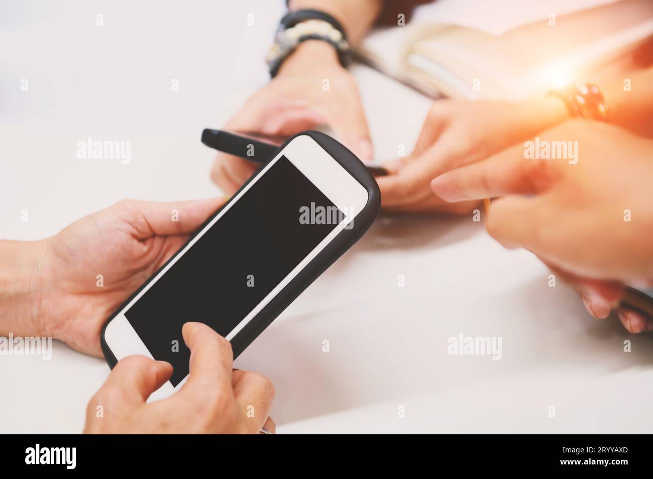 Group friends addicted using hi-res stock photography and images - Alamy