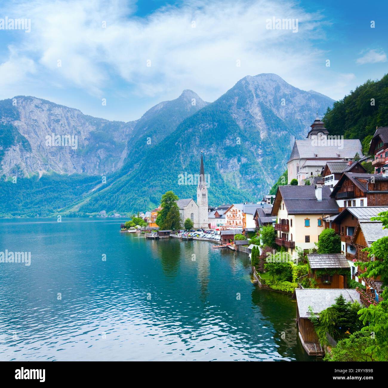 Top view hallstatt village alps hi-res stock photography and images - Alamy