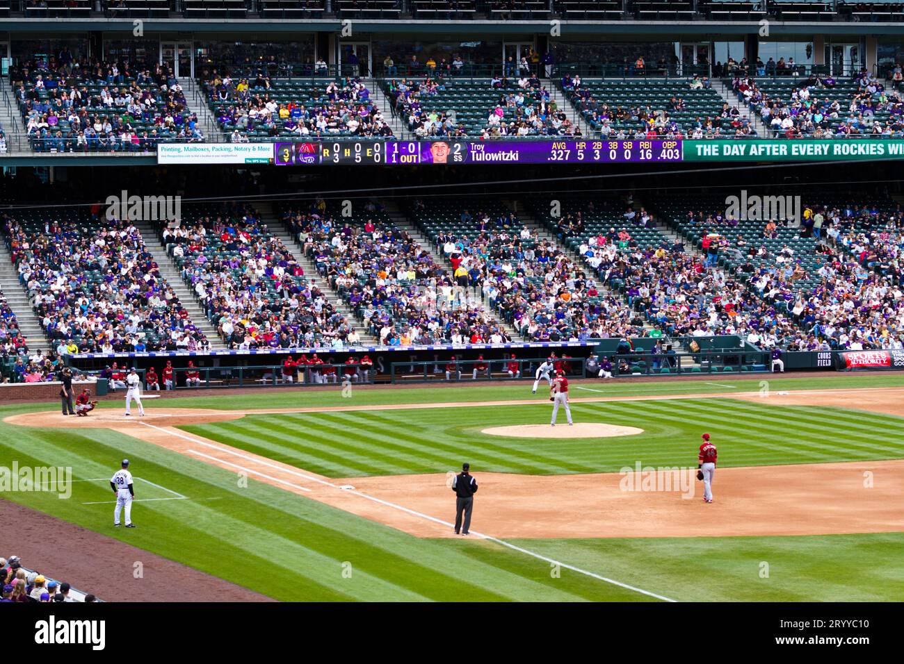 American league baseball game hi-res stock photography and images - Alamy