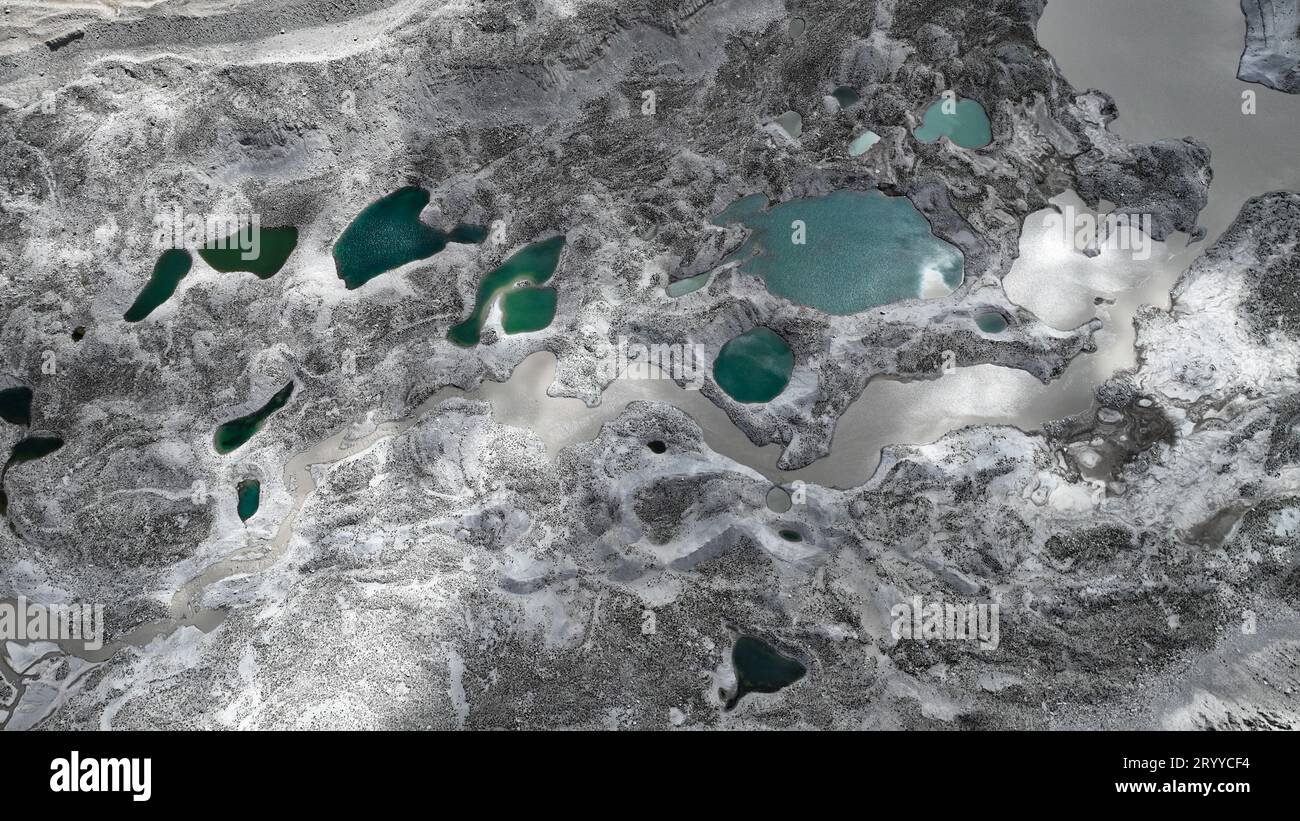 Lhasa. 29th Sep, 2023. This aerial photo taken on Sept. 29, 2023 shows ...