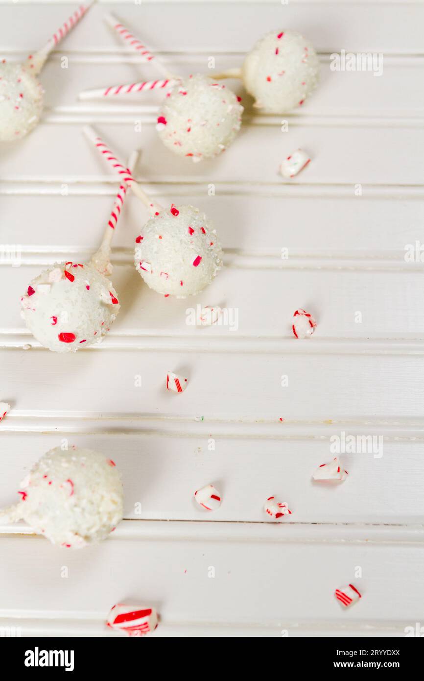 Round peppermint candy hi-res stock photography and images - Alamy