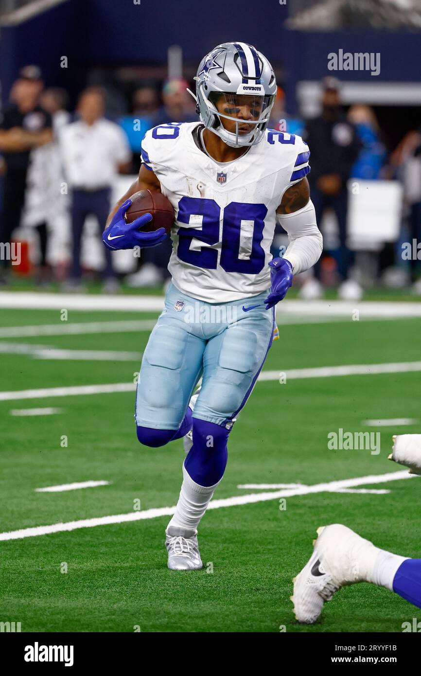 Dallas Cowboys running back Tony Pollard rushes with the ball during ...