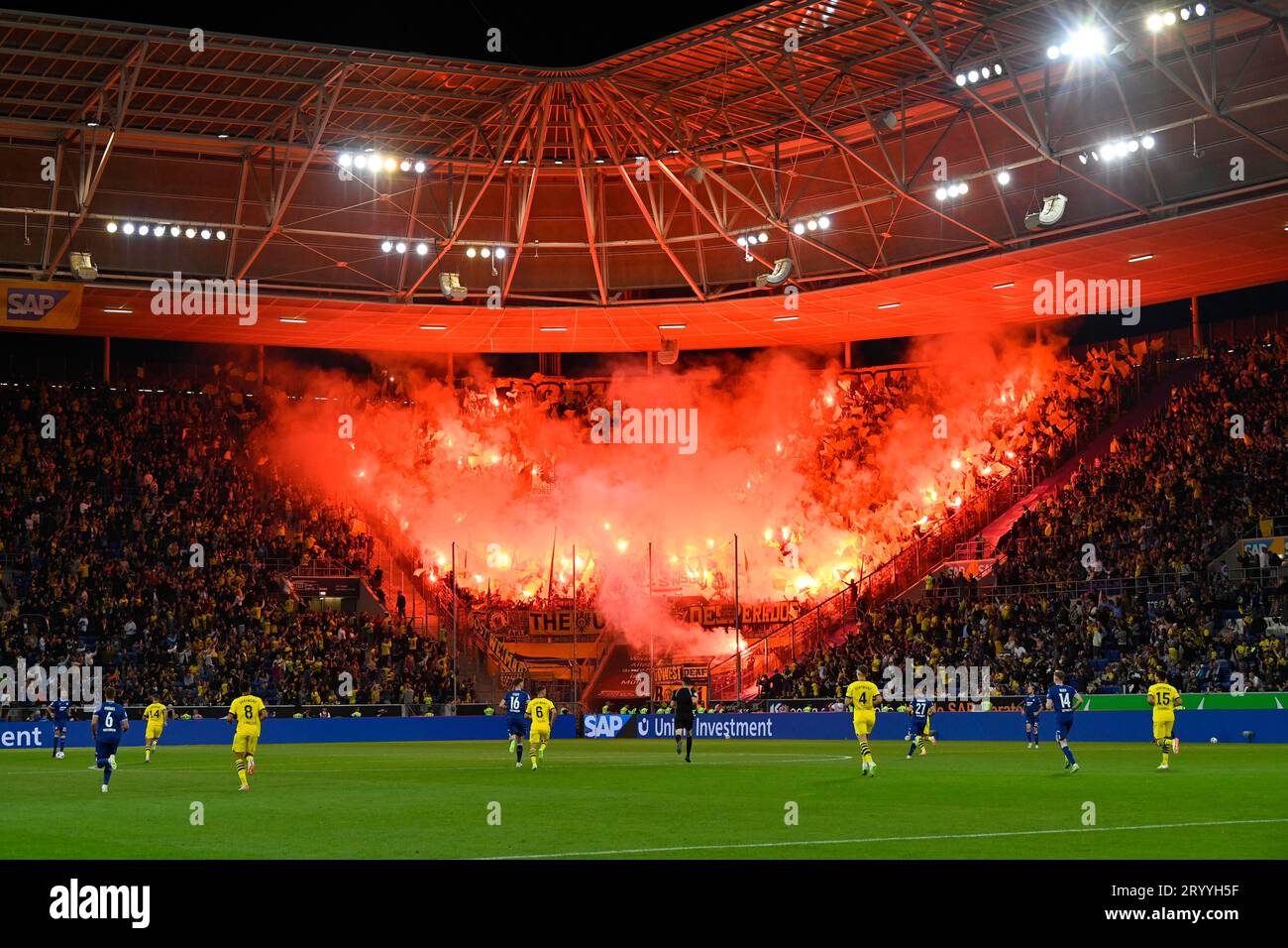 Fan block, fans, fan curve, flags, atmosphere, atmospheric choreo ...