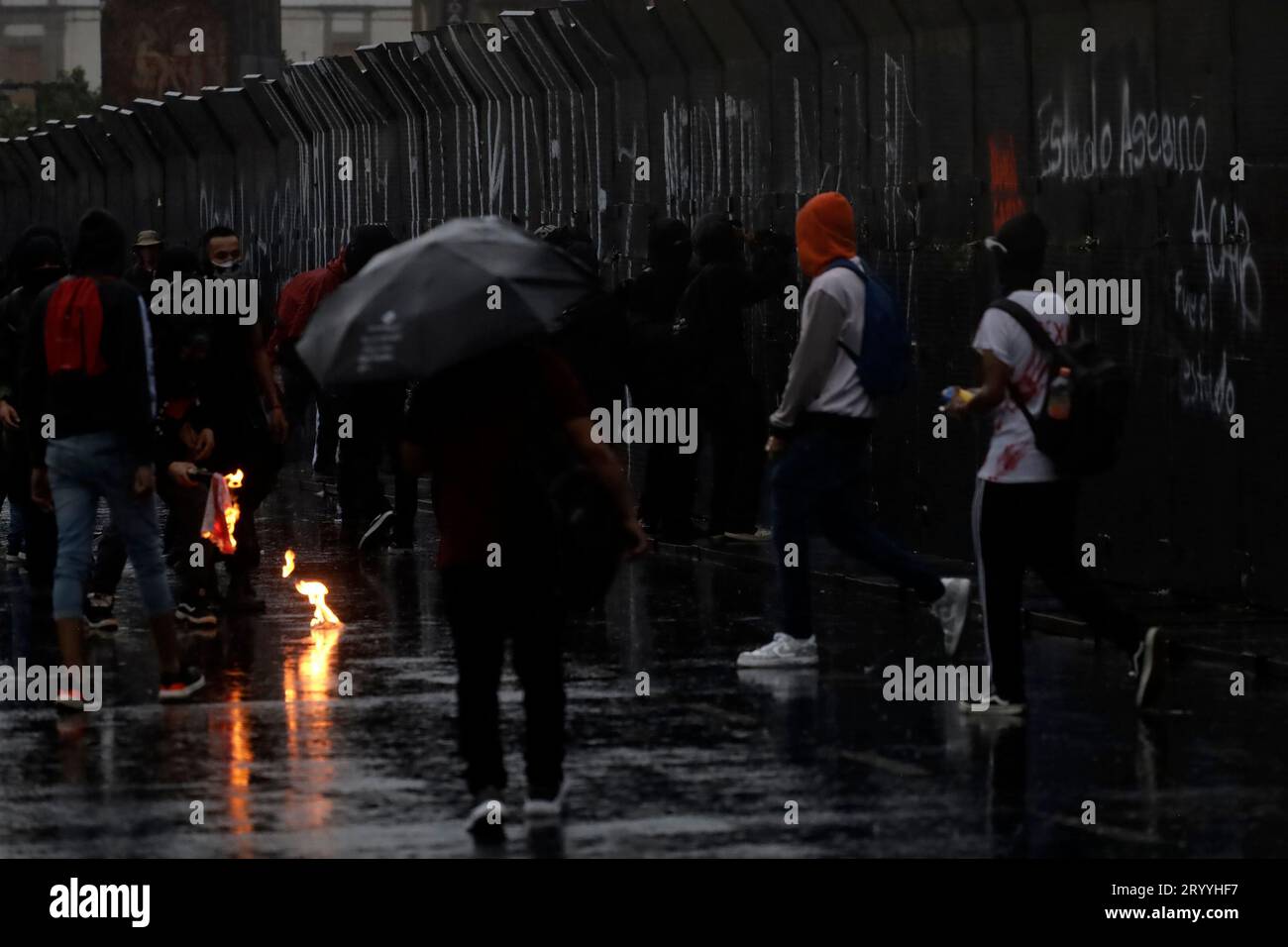 Mexico City, Mexico. 2nd Oct, 2023. Alleged members of the Black Block ...