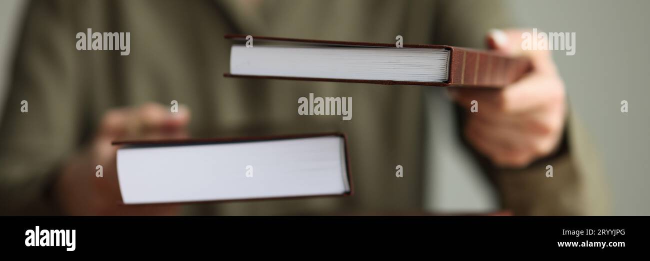 Thick textbooks hi-res stock photography and images - Alamy