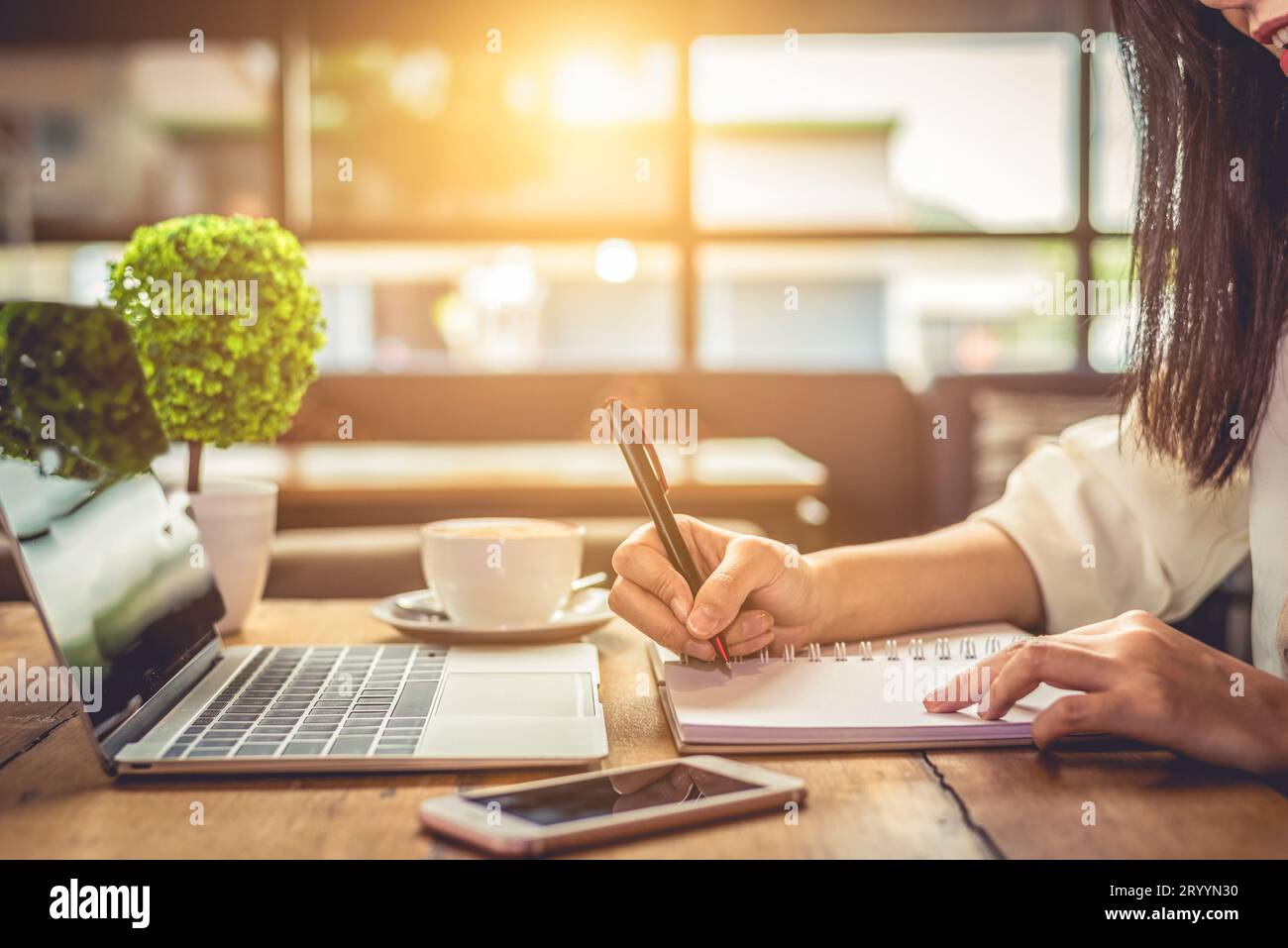 Business project planning hi-res stock photography and images - Alamy