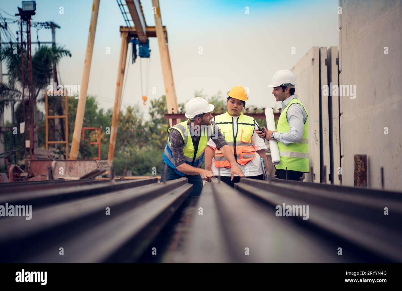 Before transporting the steel structure to the following section to be ...