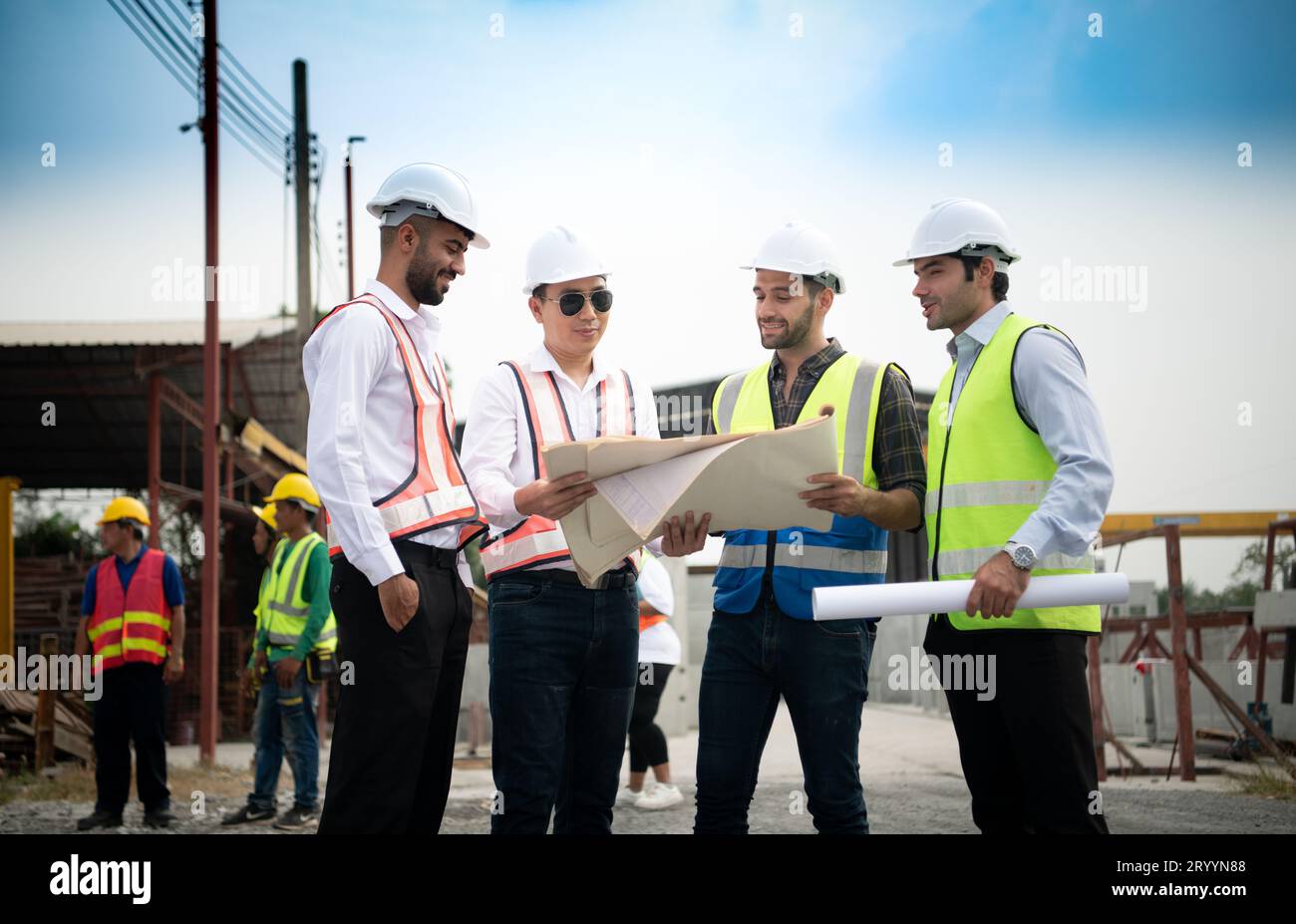 Architects a visit to the construction site. Ready to talk the progress ...