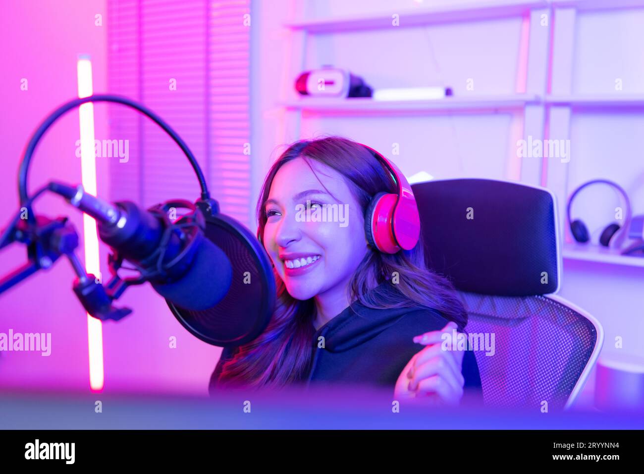 Professional gamers talk about gaming techniques for amateur gamers. to ...