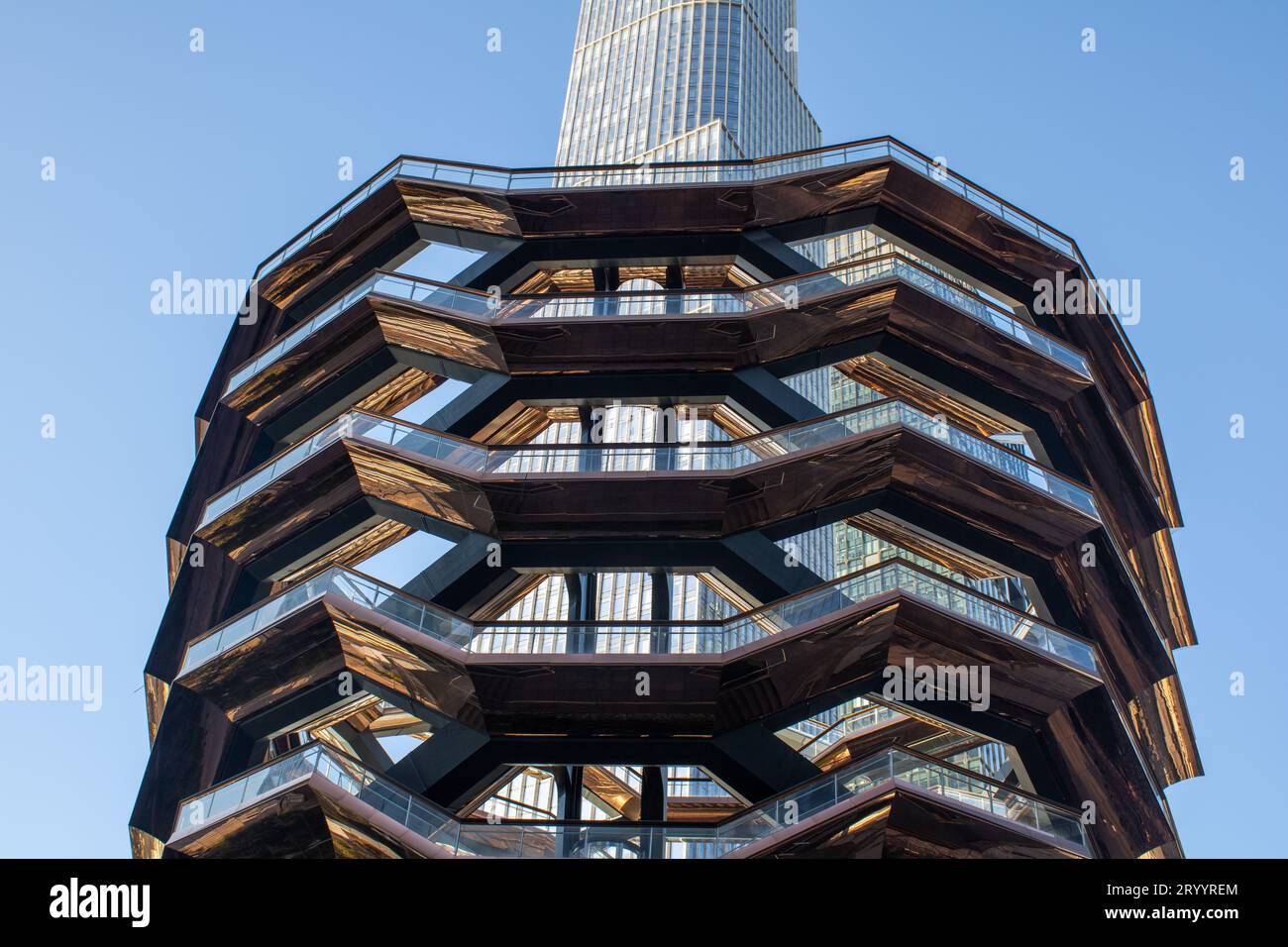 Industrial tall building hi-res stock photography and images - Alamy