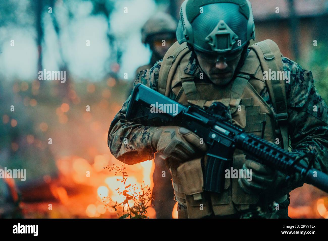 Night time assault hi-res stock photography and images - Alamy