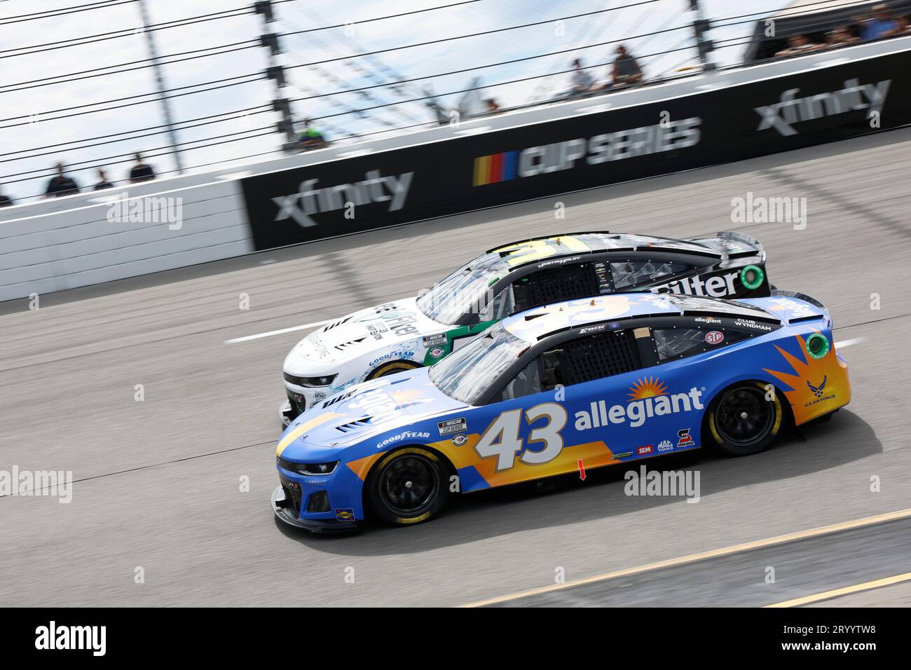 Club cook hi-res stock photography and images - Alamy