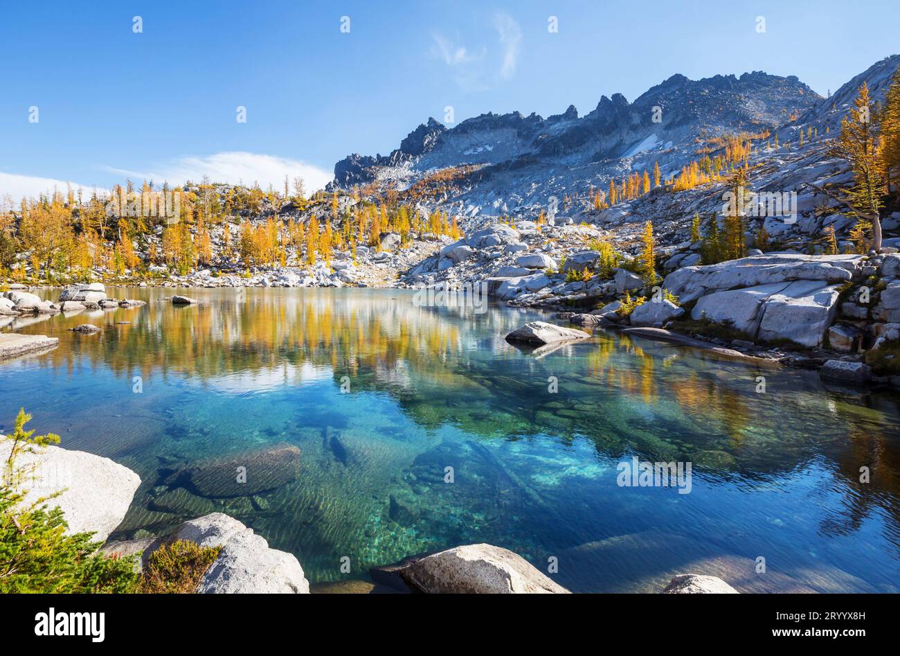 Alpine lakes wilderness area hi-res stock photography and images - Alamy