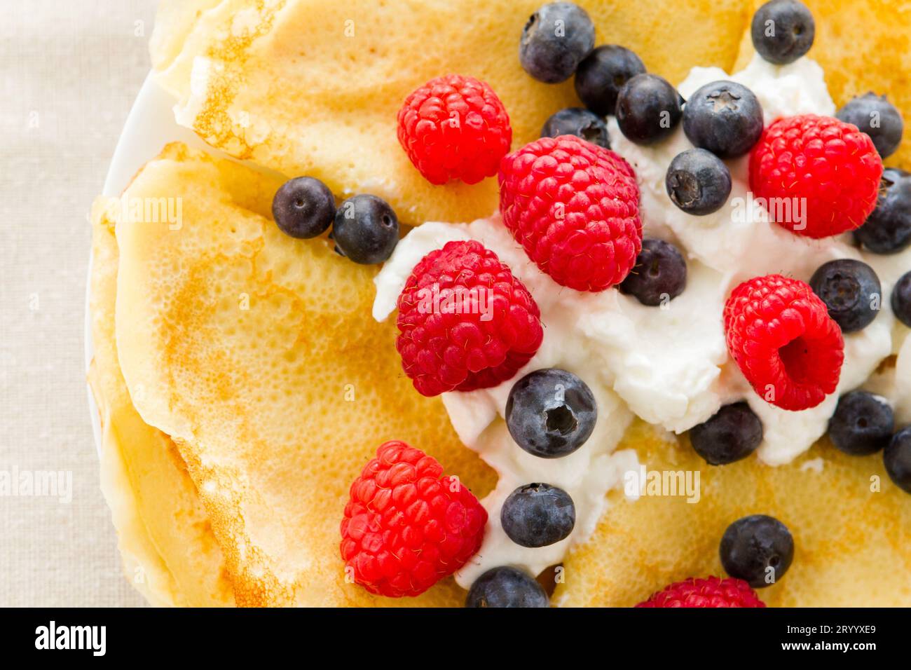 Made crepes hi-res stock photography and images - Alamy