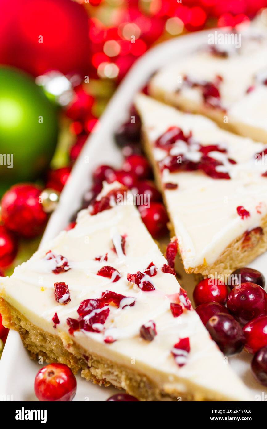 Cranberry bliss bar hi-res stock photography and images - Alamy