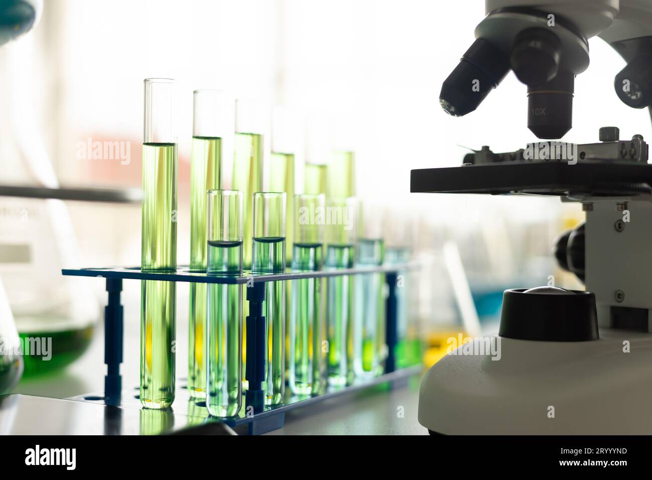 Child equipment science beaker hi-res stock photography and images - Alamy