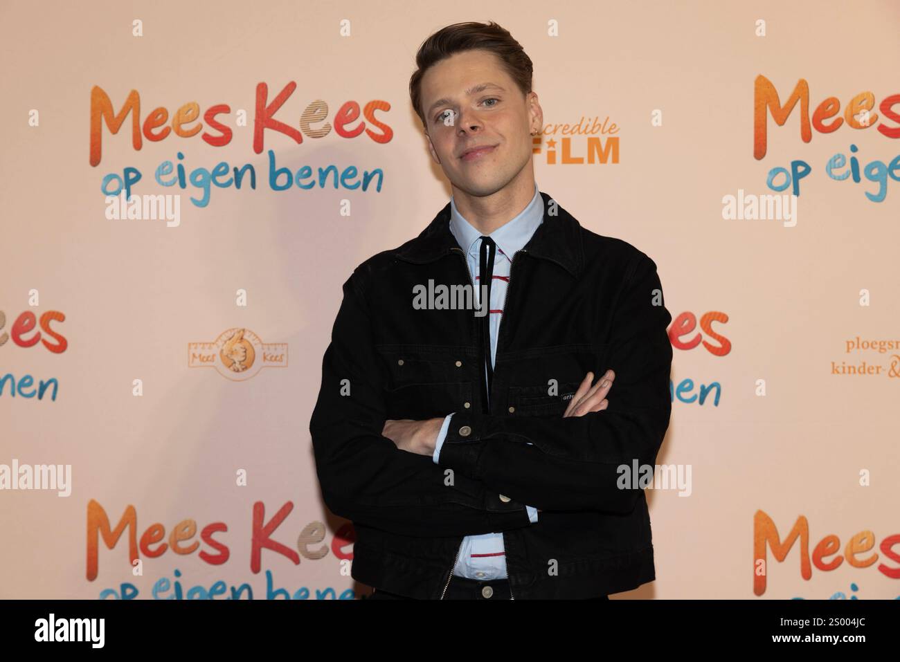 Mees Kees op eigen benen UTRECHT, NETHERLANDS - DECEMBER 22: Leendert ...