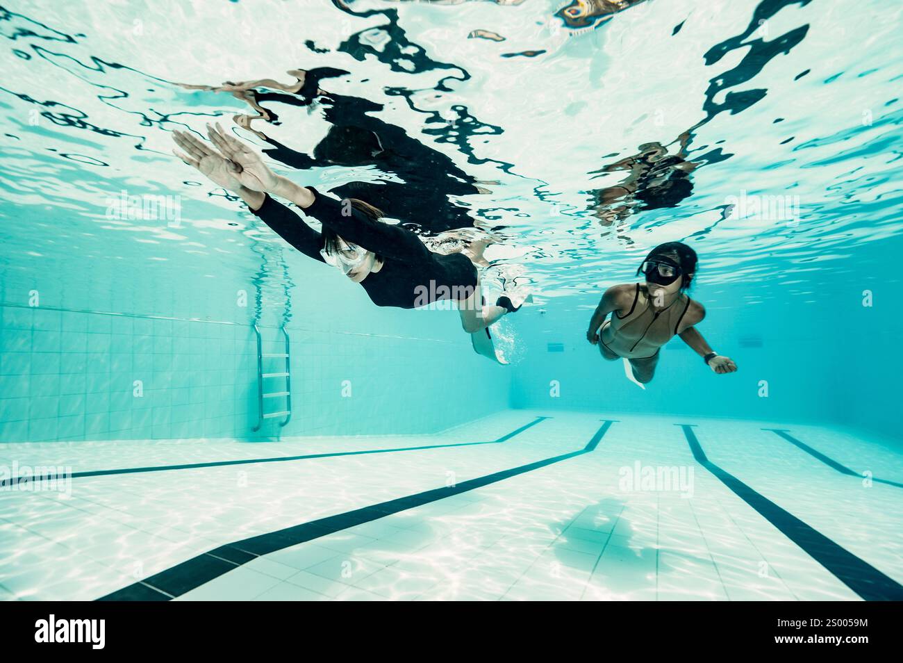 Freediver instructor hi-res stock photography and images - Alamy