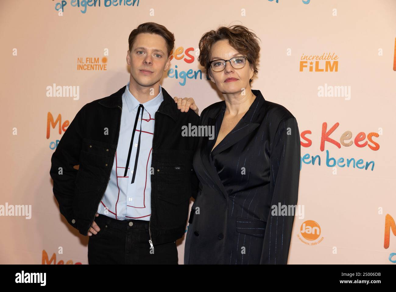 Mees Kees op eigen benen UTRECHT, NETHERLANDS - DECEMBER 22: Leendert ...