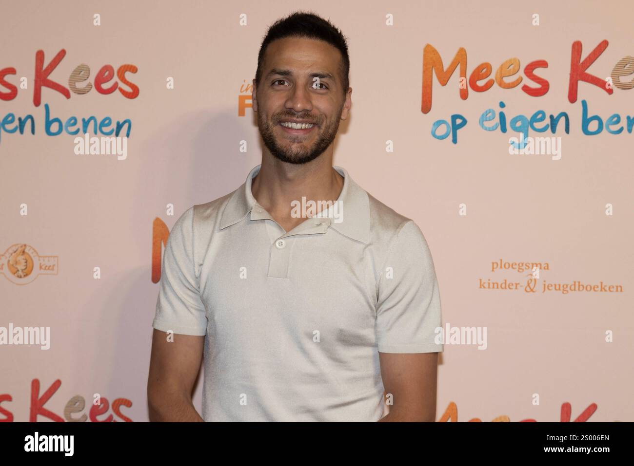 Mees Kees op eigen benen UTRECHT, NETHERLANDS - DECEMBER 22: Juvat ...