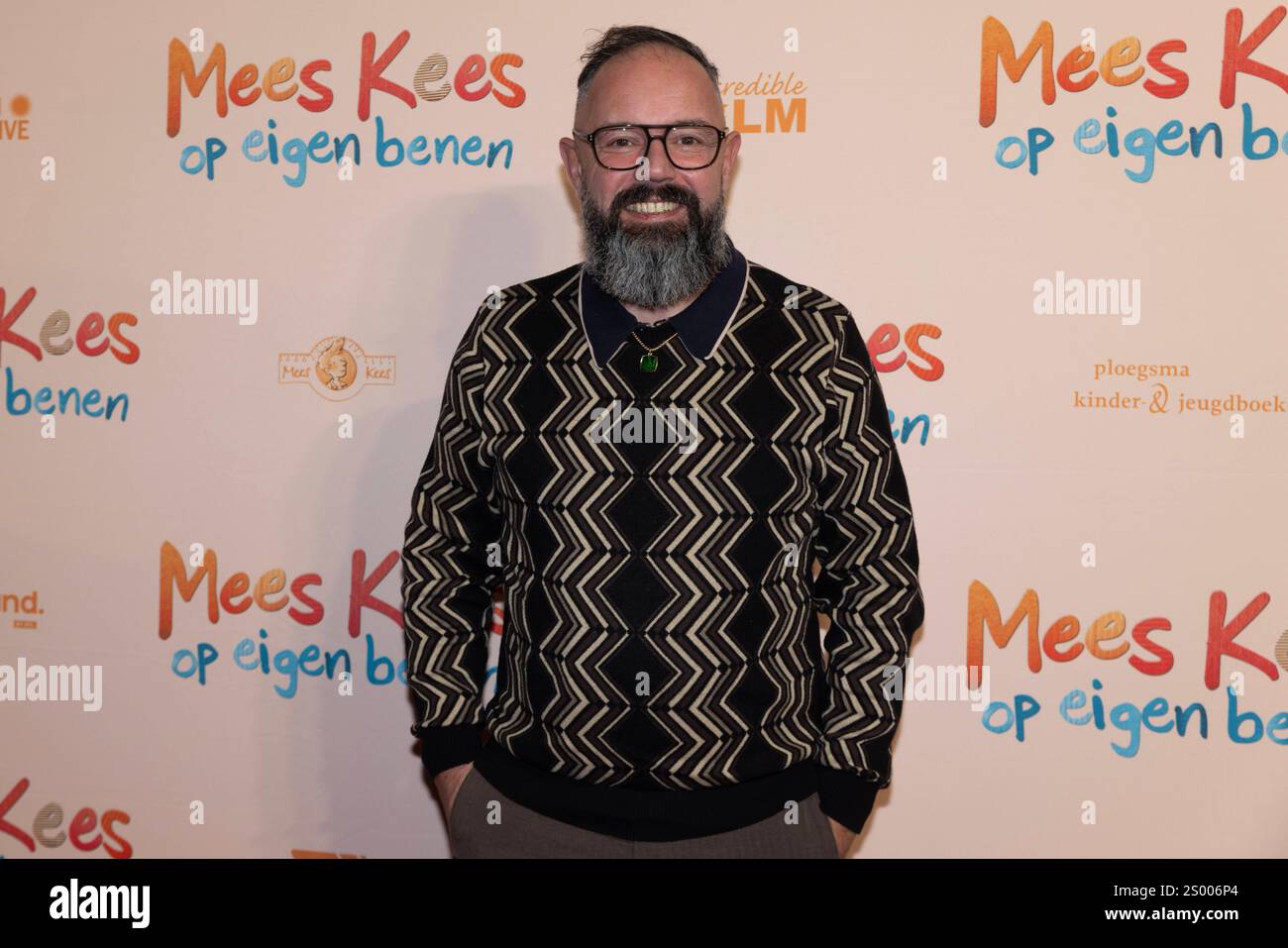 Mees Kees op eigen benen UTRECHT, NETHERLANDS - DECEMBER 22: Ramon ...