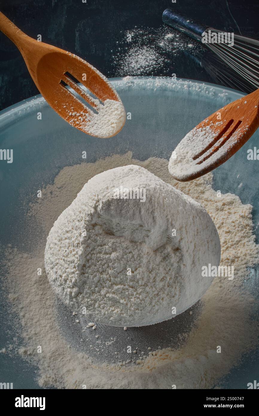 Baking flour wooden tools hi-res stock photography and images - Alamy