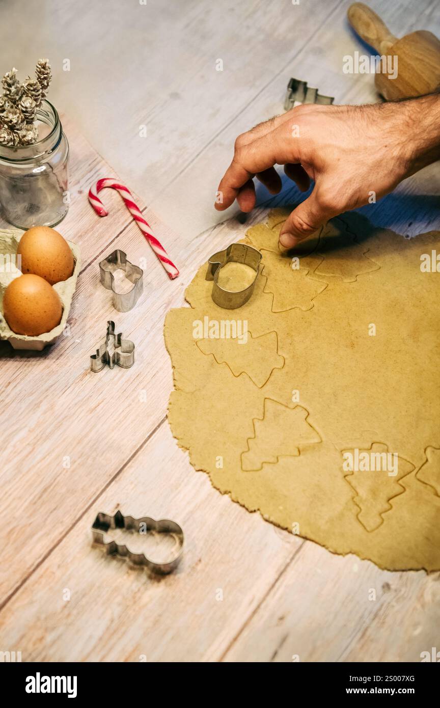 Hand mixing ingredients baking hi-res stock photography and images - Alamy