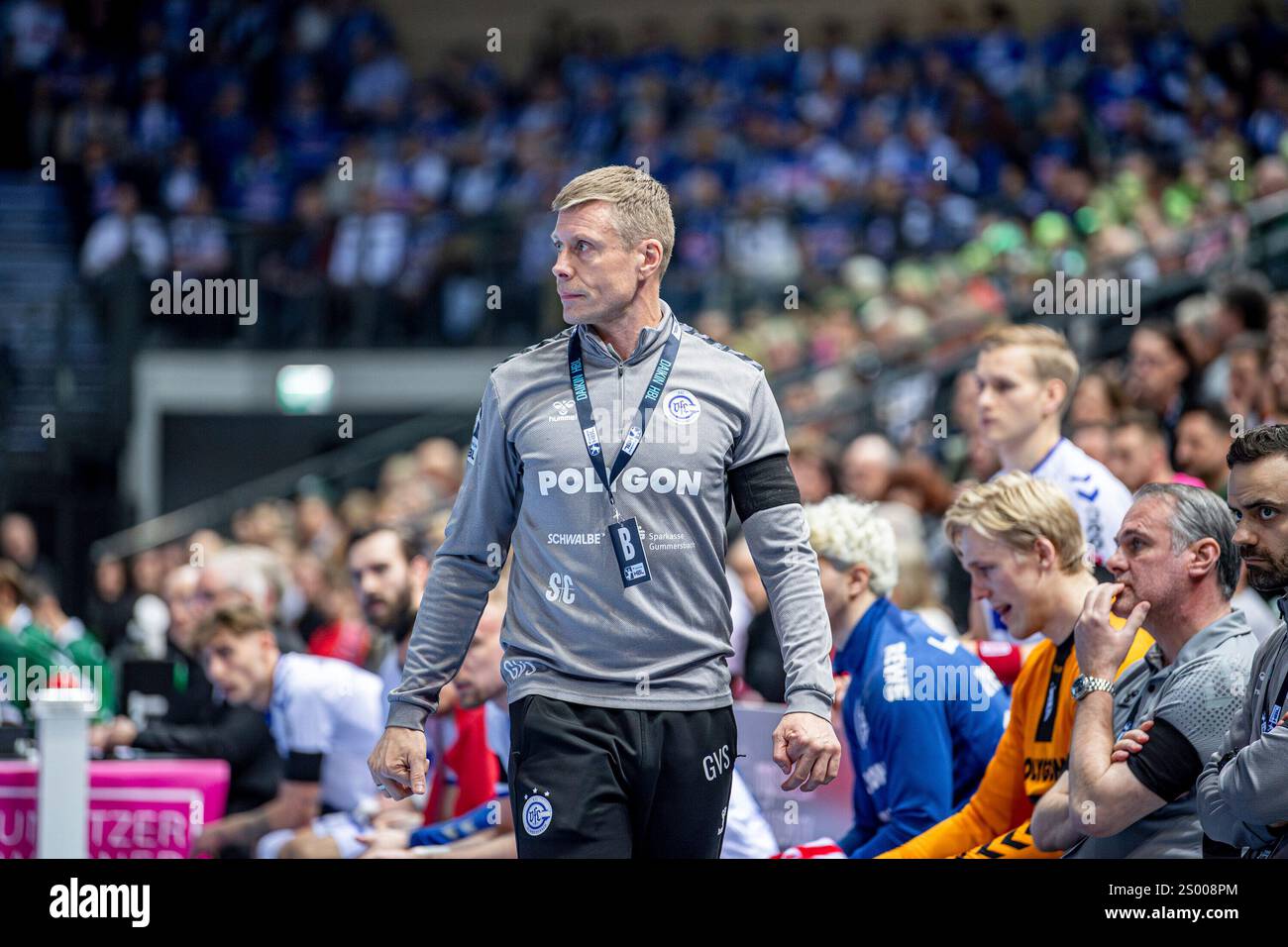 Wetzlar, Deutschland. 22nd Dec, 2024. Gudjon Valur Sigurdsson (VfL ...