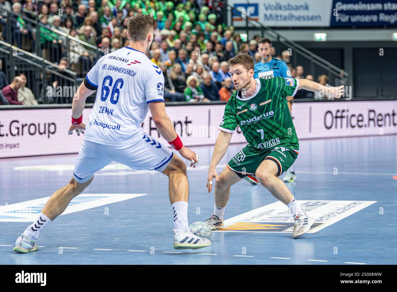 Wetzlar, Deutschland. 22nd Dec, 2024. Dominik Mappes (#7 HSG Wetzlar ...