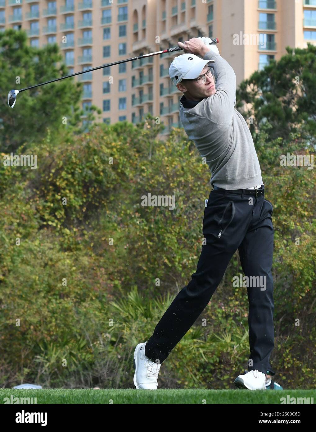 Jason Langer hits his tee shot on the 10th hole during the second round ...