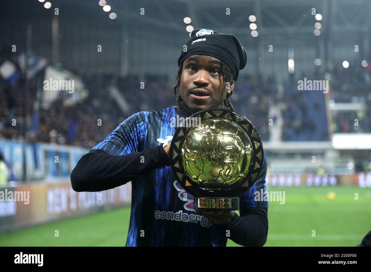 BERGAMO, ITALY - DECEMBER 22: Ademola Lookman of Atalanta BC Shows the ...