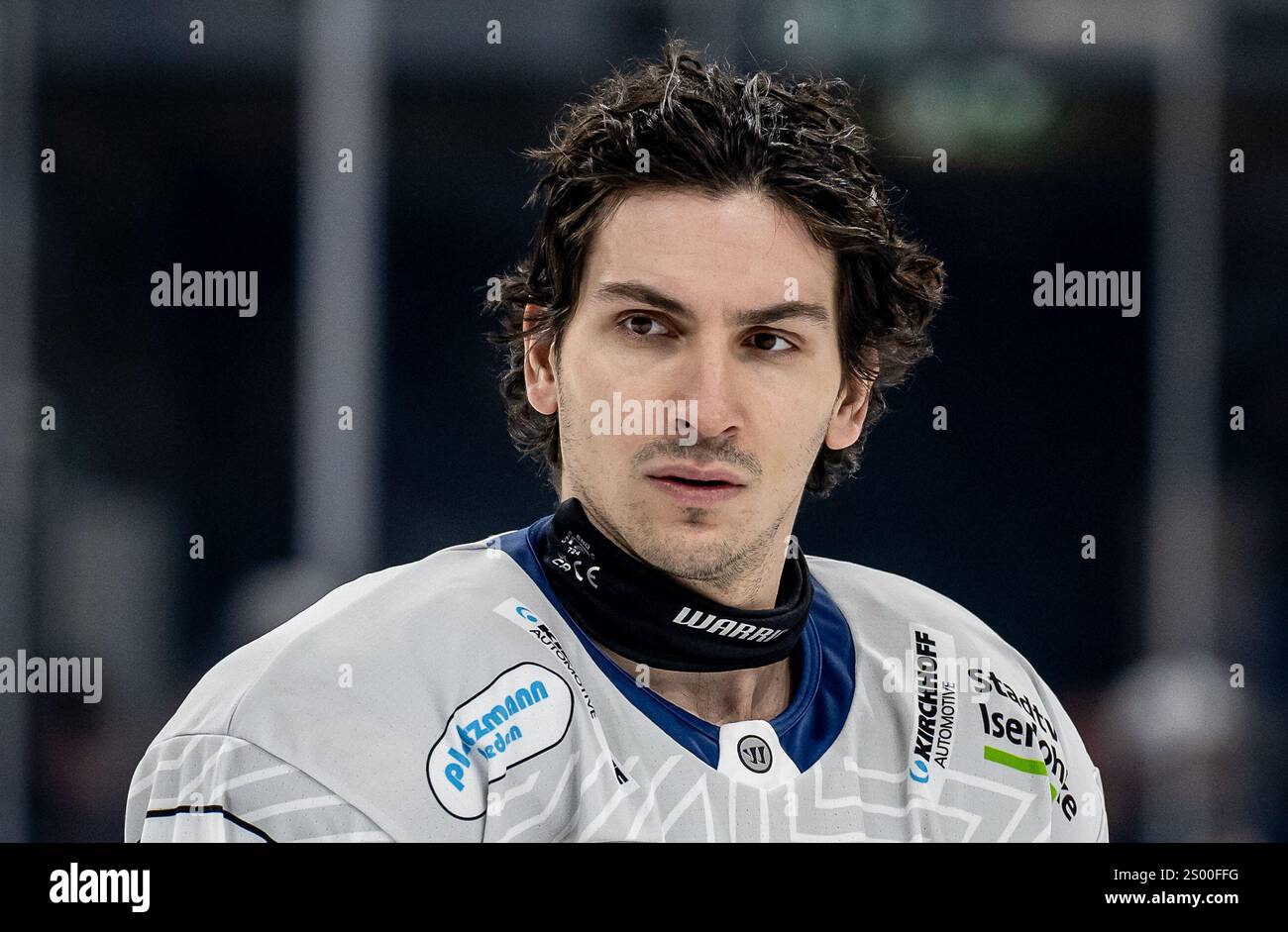 Michael Dal Colle (Iserlohn Roosters, #91) bei den Starting Six. GER ...