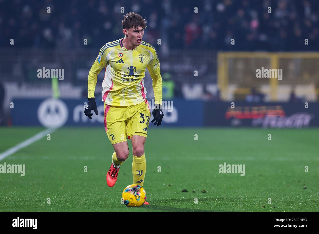 Italien. 22nd Dec, 2024. Nicolo Savona of Juventus FC seen in action ...