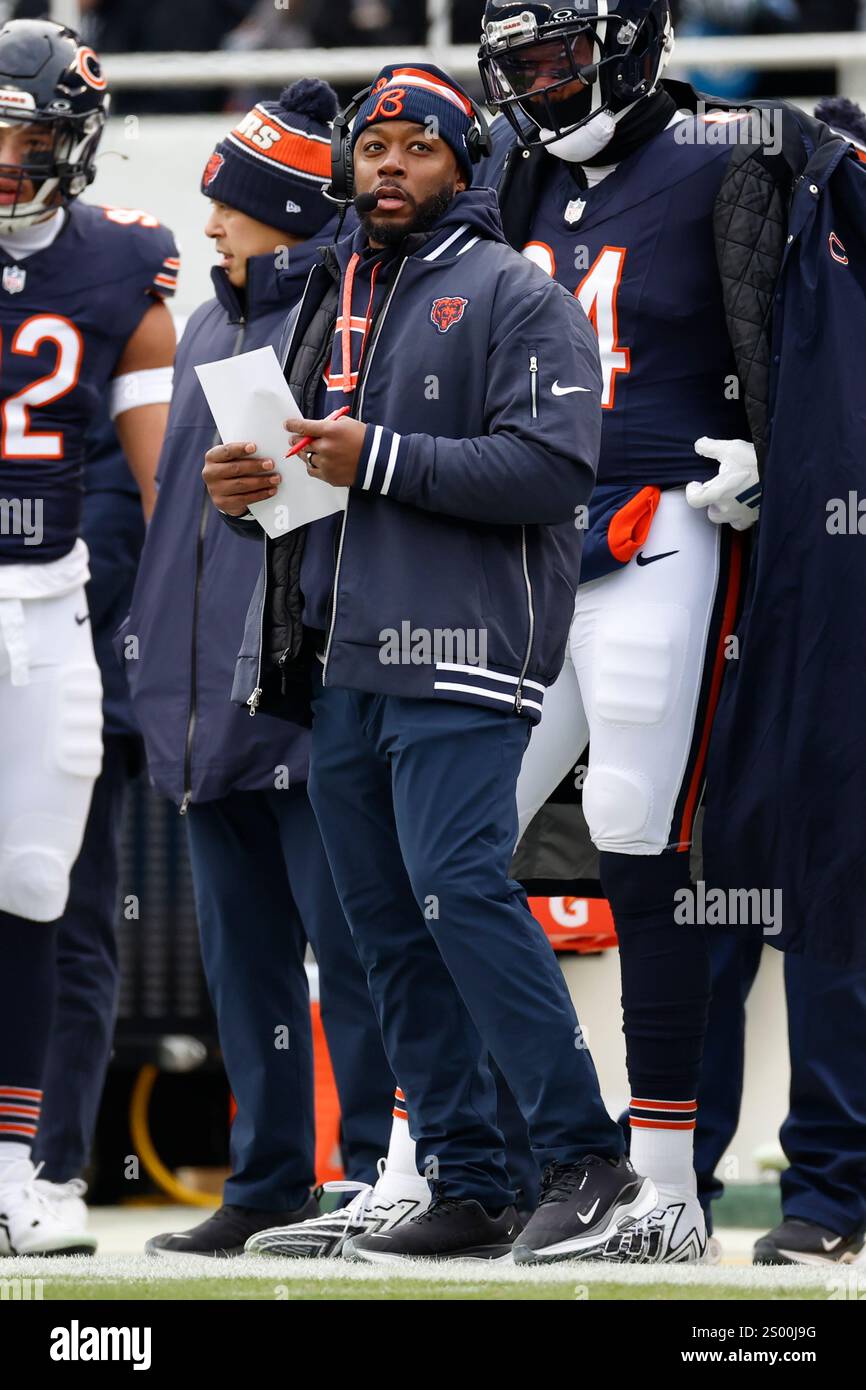 Chicago Bears interim head coach Thomas Brown looks on from the ...