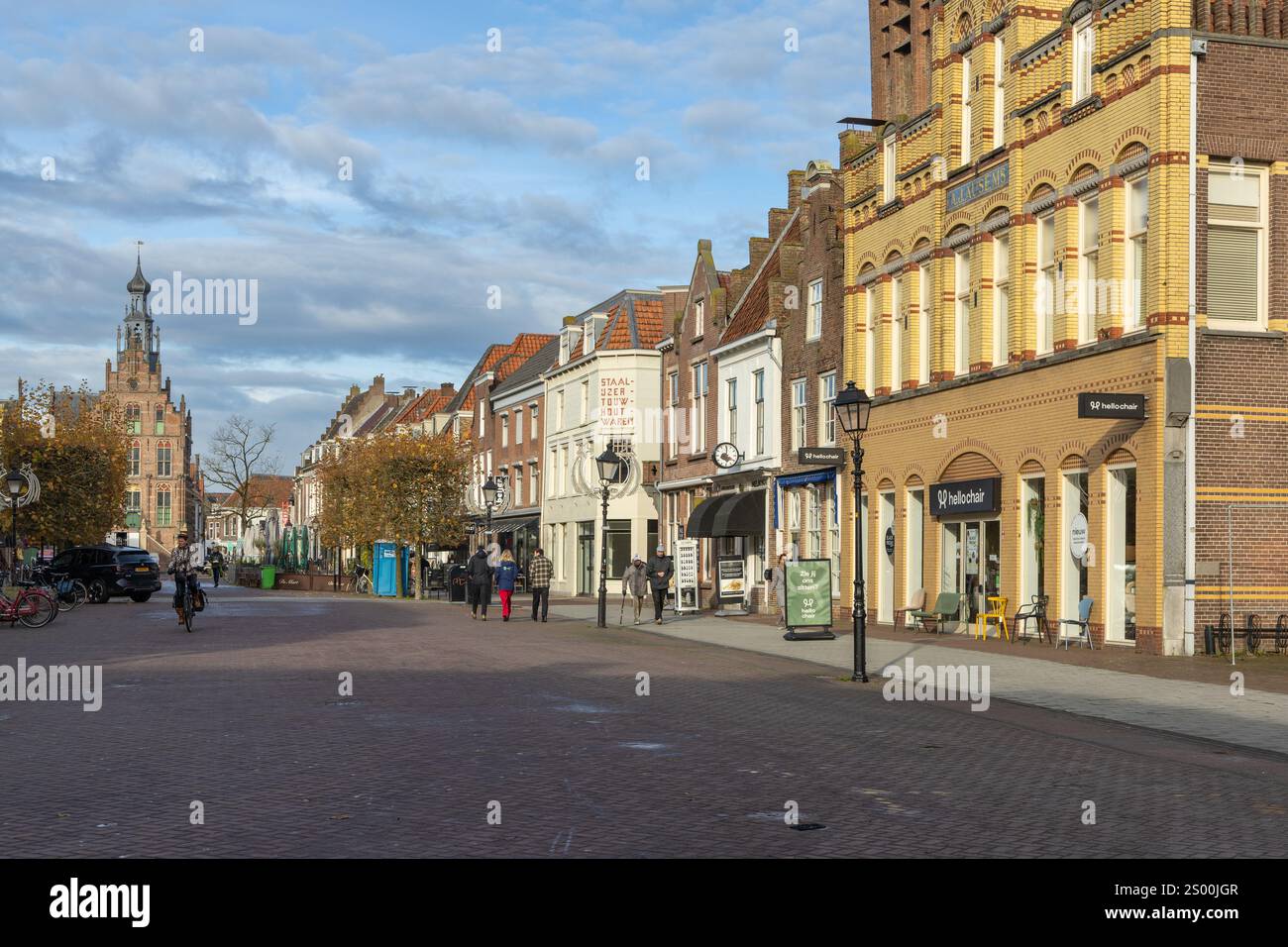 Culemborg, the Netherlands. 21 November 2024. Market square Culemborg with former town hall in ...