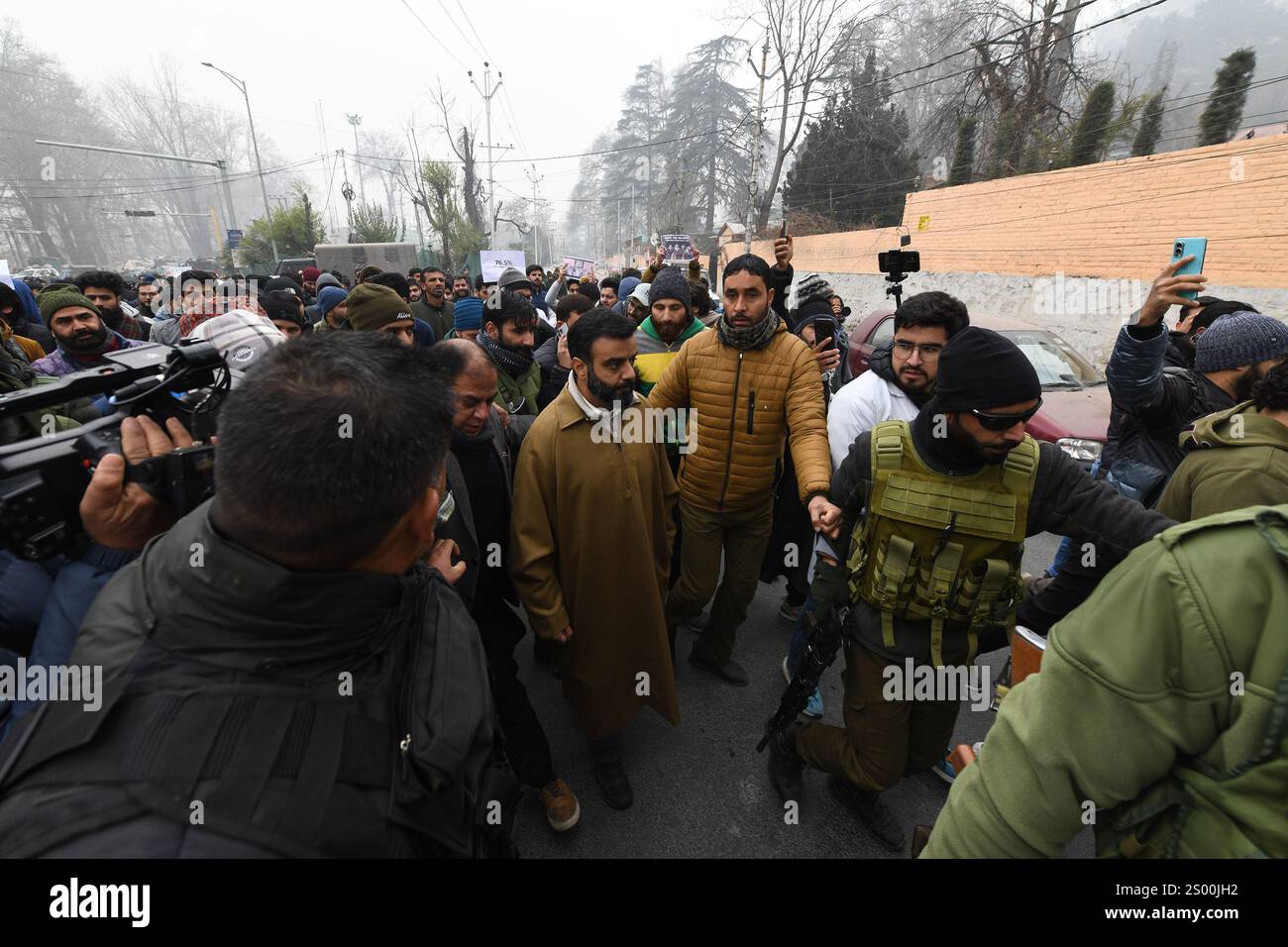 Open merit category hi-res stock photography and images - Alamy