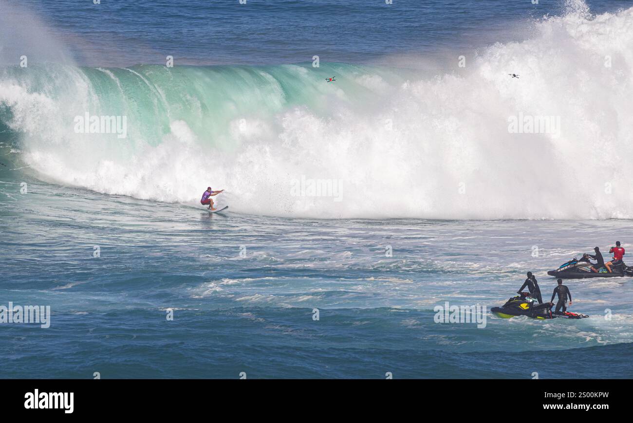 Haleiwa, HI, USA. 22nd Dec, 2024. Eddie Champion 1st place winner ...