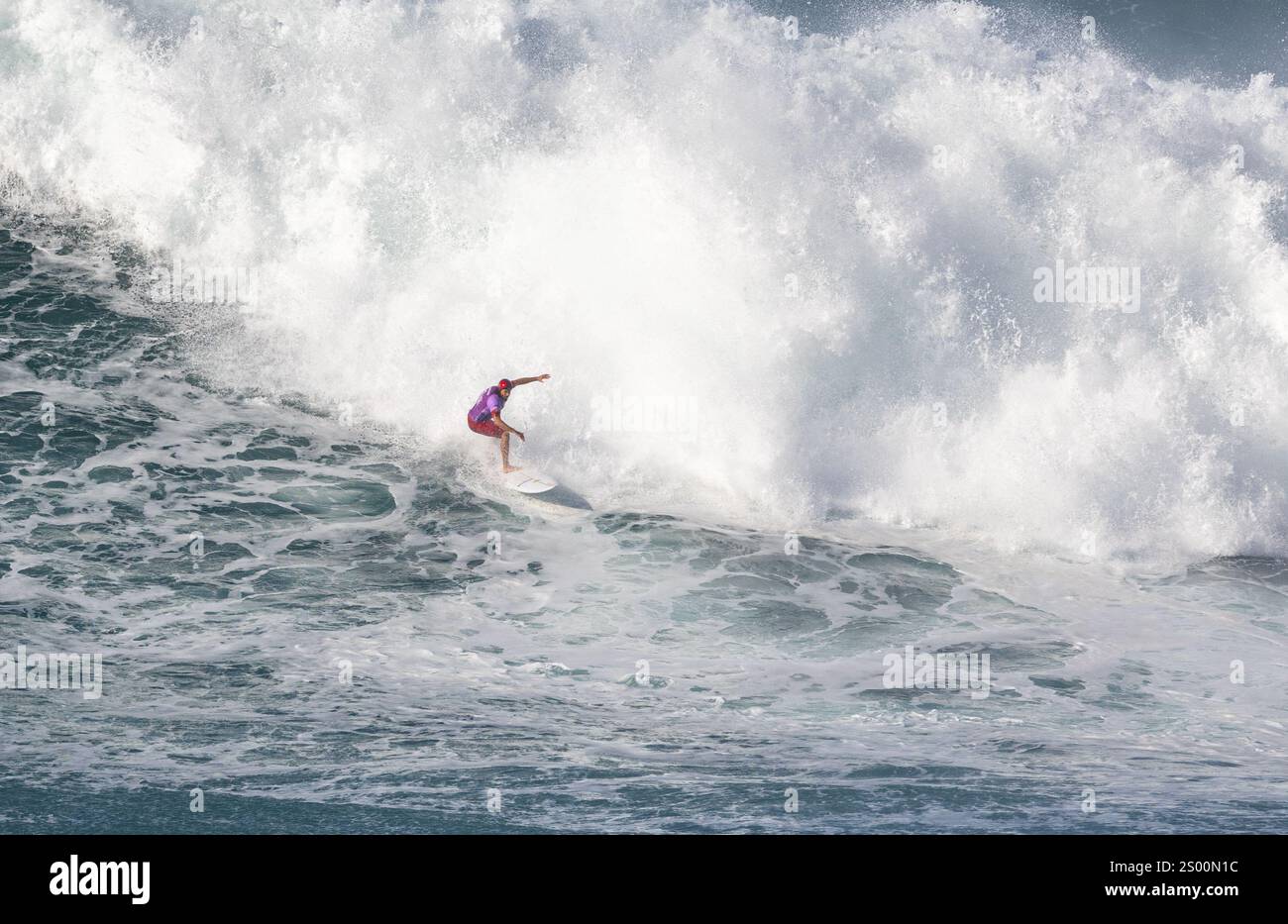 Haleiwa, HI, USA. 22nd Dec, 2024. Eddie Champion 1st place winner ...