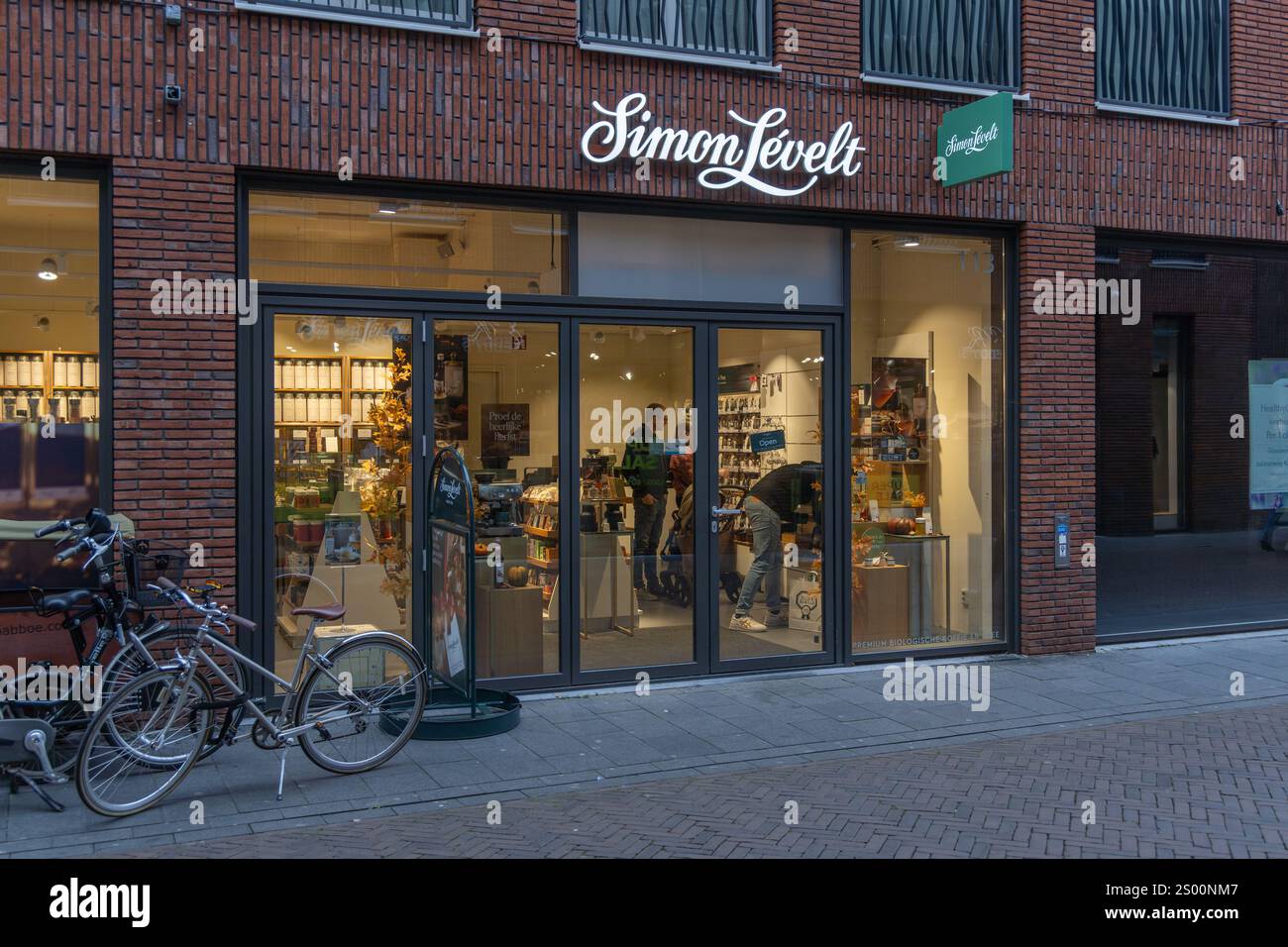Eindhoven, the Netherlands 9 November 2024. Simon Levelt shop, For ...