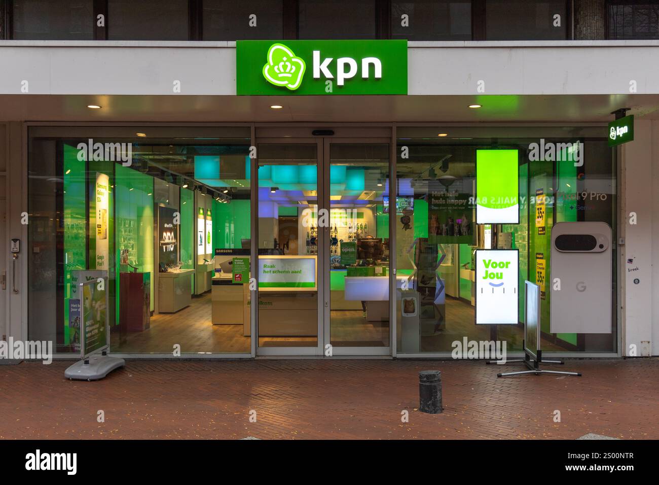 Eindhoven, the Netherlands 9 November 2024. KPN store front entrance ...