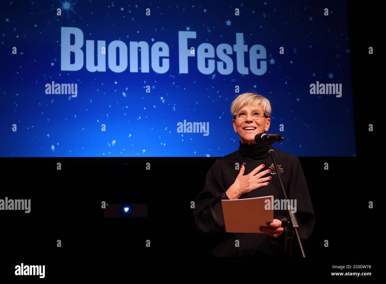 Brescia, Italia. 23rd Dec, 2024. Gli auguri natalizi della sindaca ...